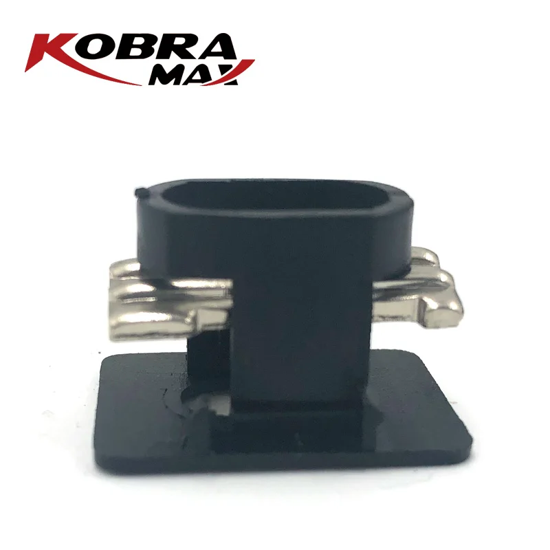 Renault Handle Nut 7703044197 - OEM Quality Spare Part