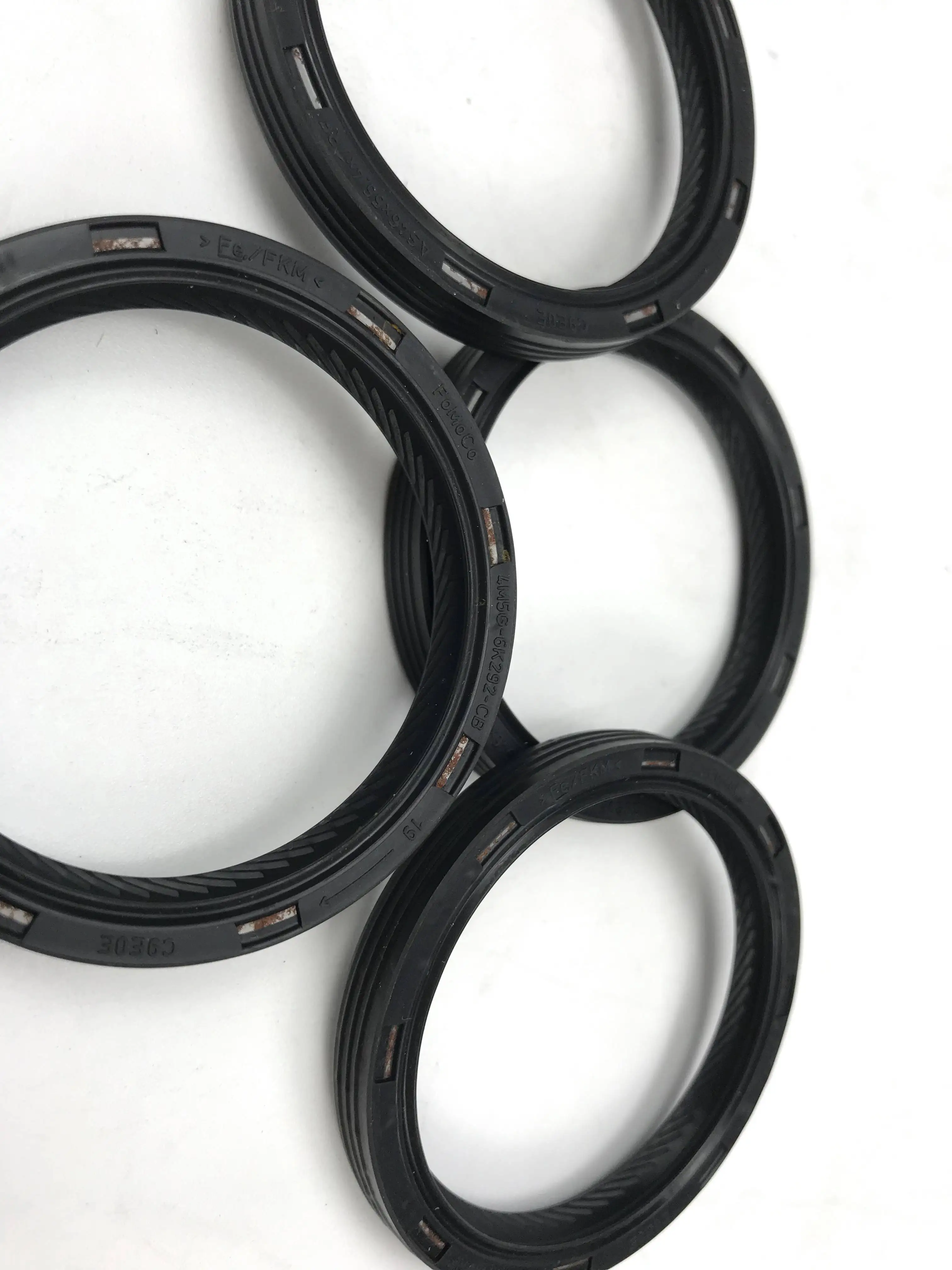 1319178 Genuine Auto Parts Camshaft Oil Seal For Ford Focus 4m5g 6k292 ...