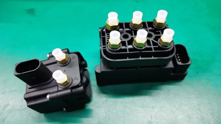 Ironstamp Electric Tailgate Strut for Volvo XC60 2012-2015 LH