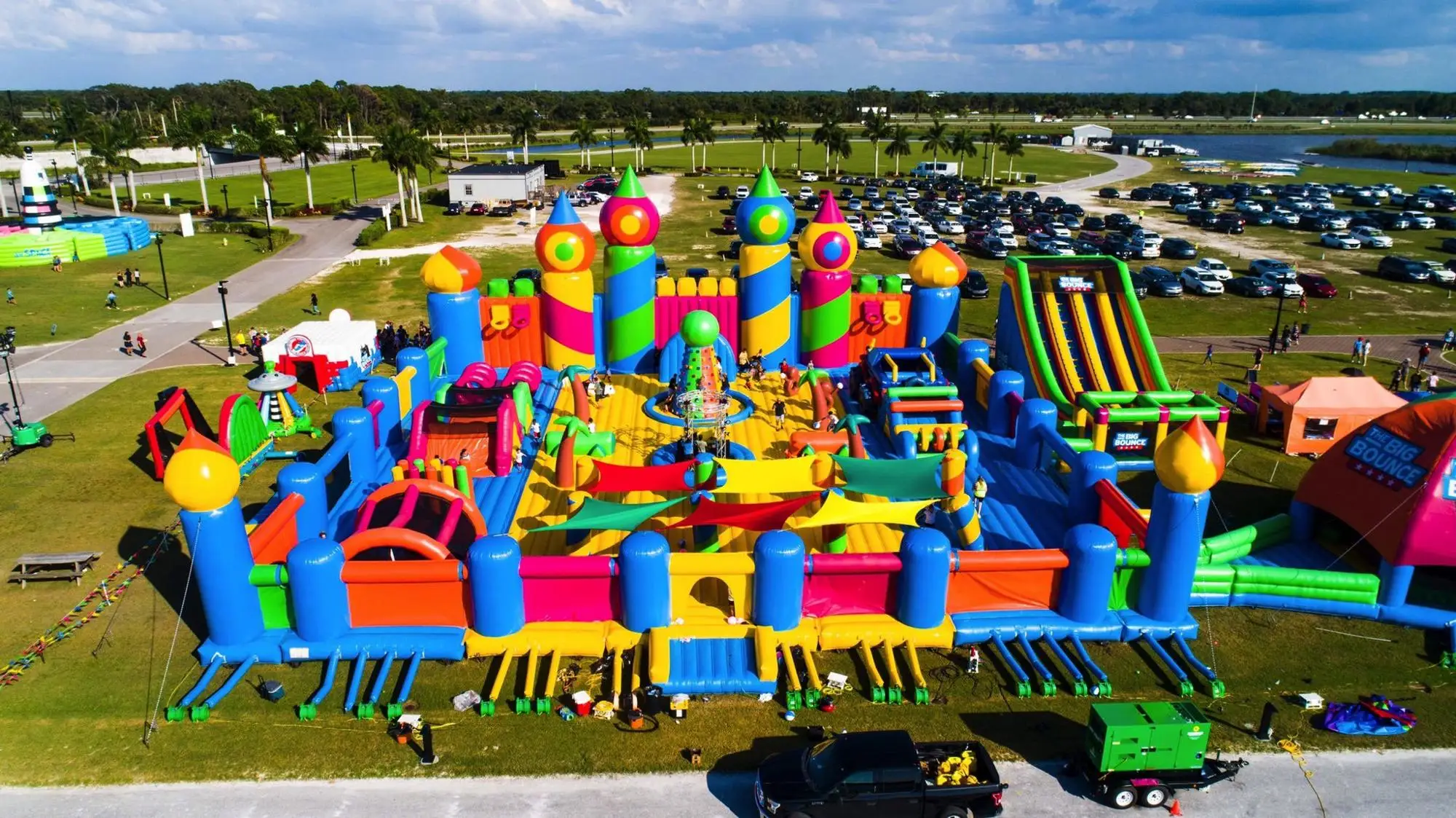 Mega Bounce House - Fun Indoor Playground Theme Park