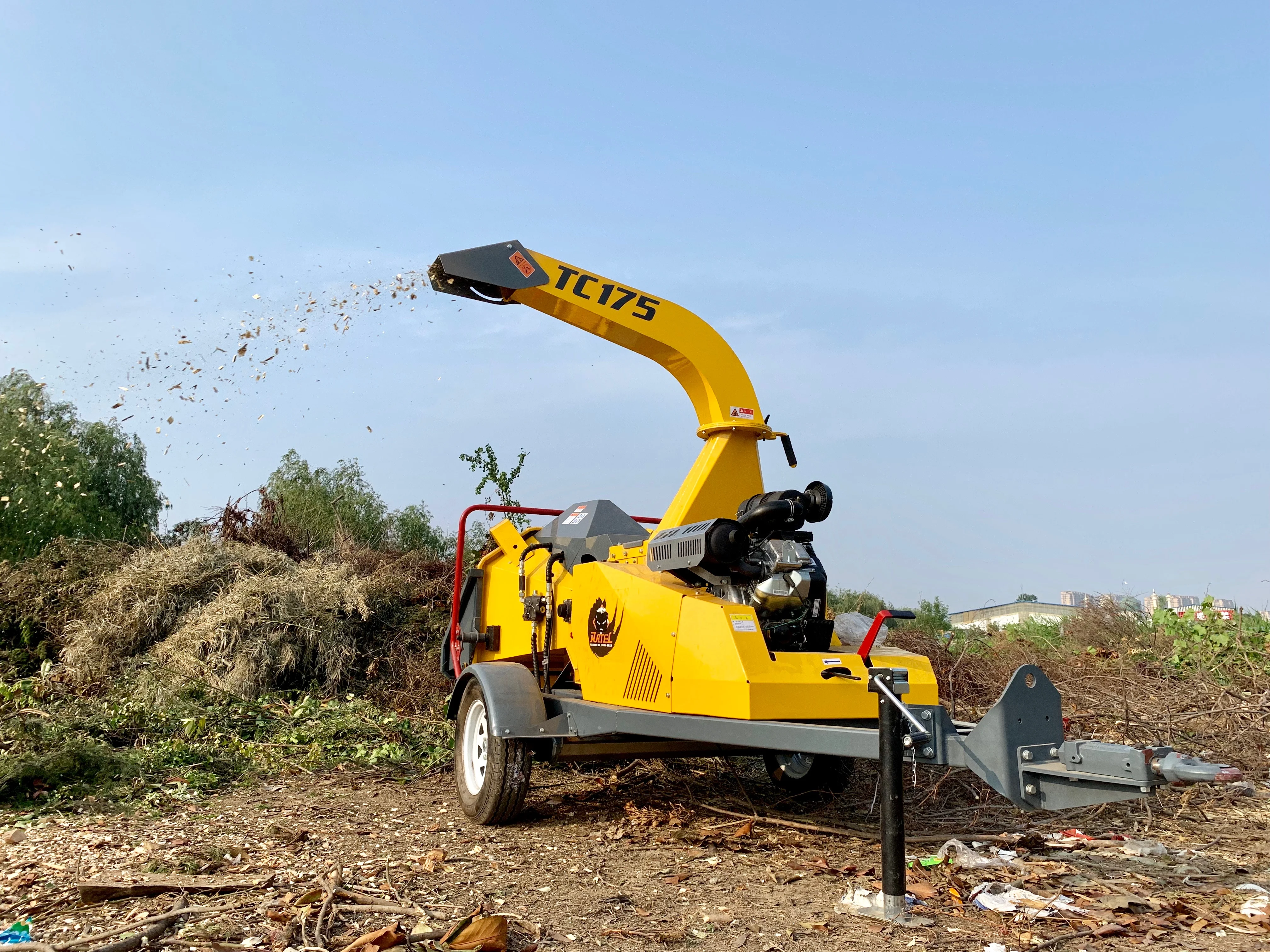 Biomass 40hp Industrial Wood Chipper Branch Grinder Wood Crusher - Buy ...