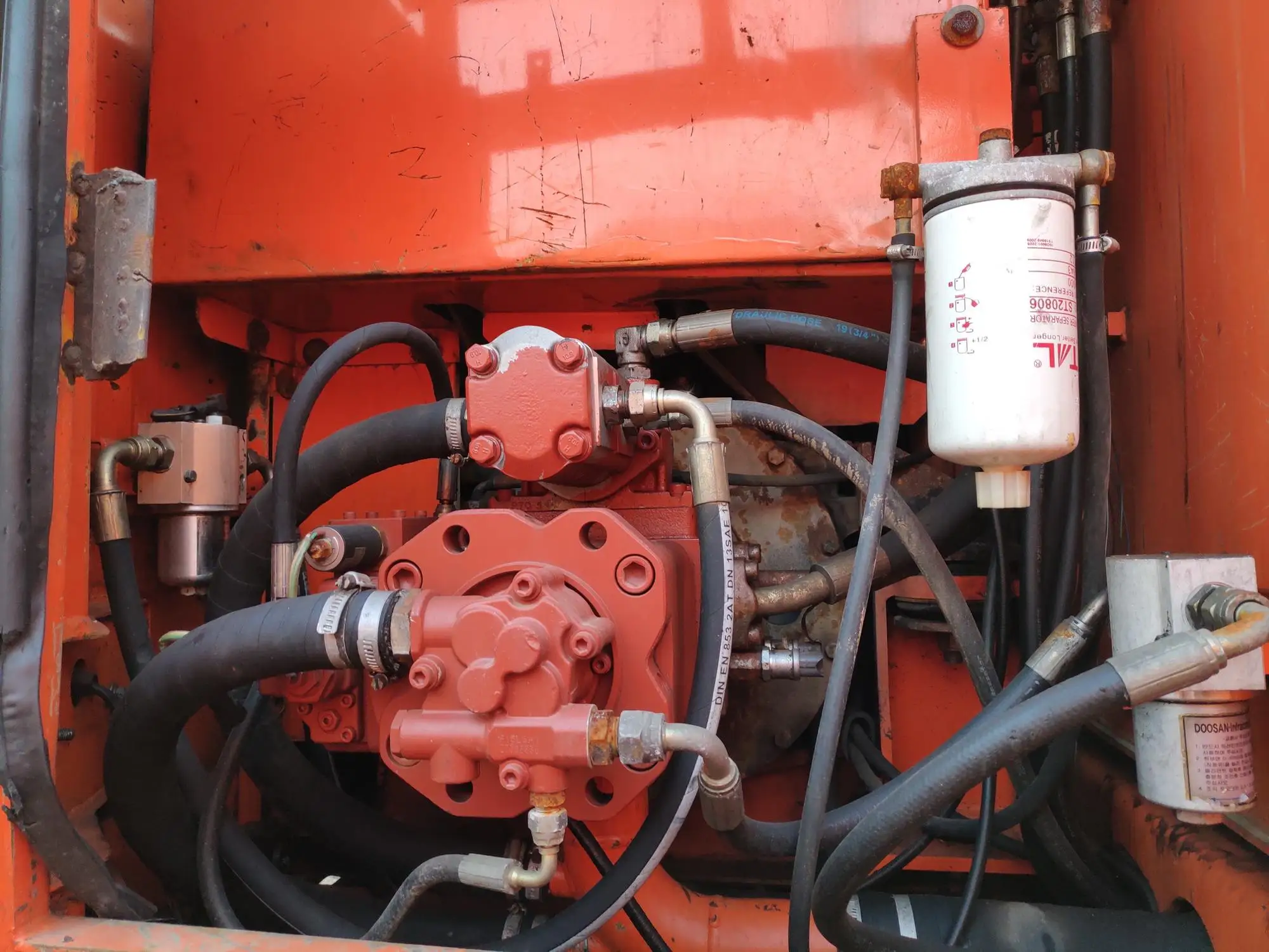 2015年韩国制造的doosan Dh150w-7二手doosan 150挖掘机出售 - Buy 斗山150挖掘机,斗山dh150w-7 ...