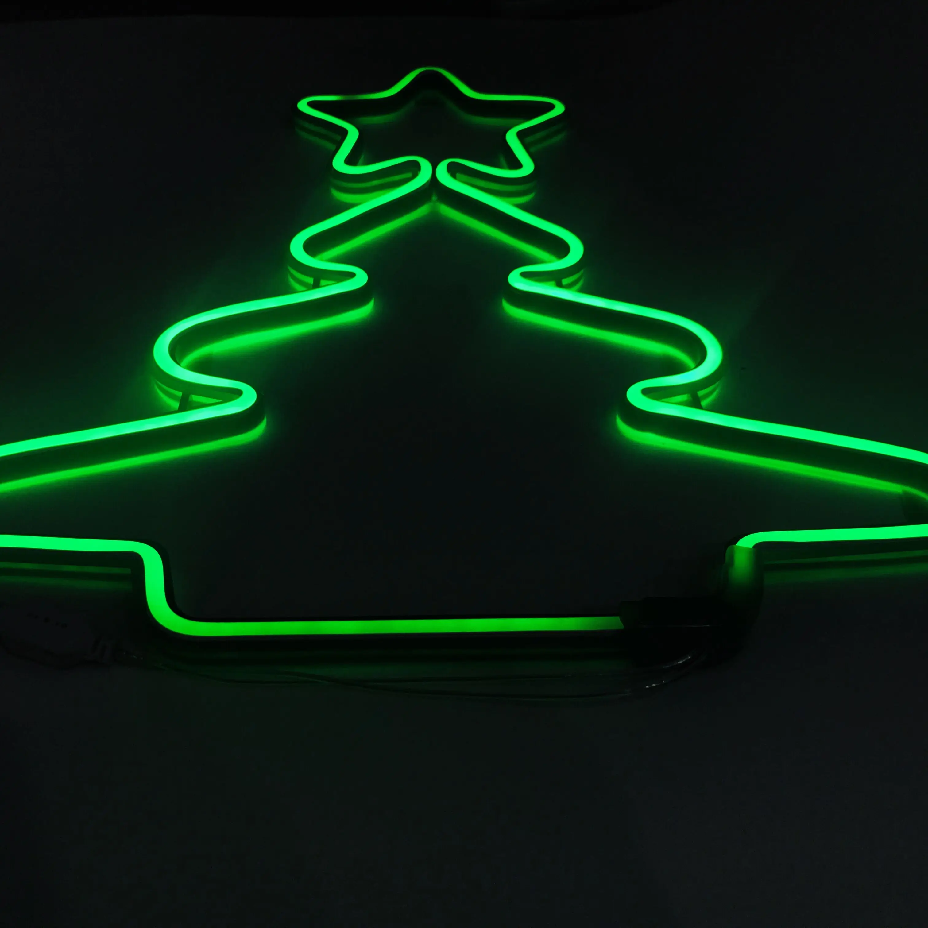 Neon Signs Glowing Christmas Tree Neon Light Patio Wall Decor Kids Room ...
