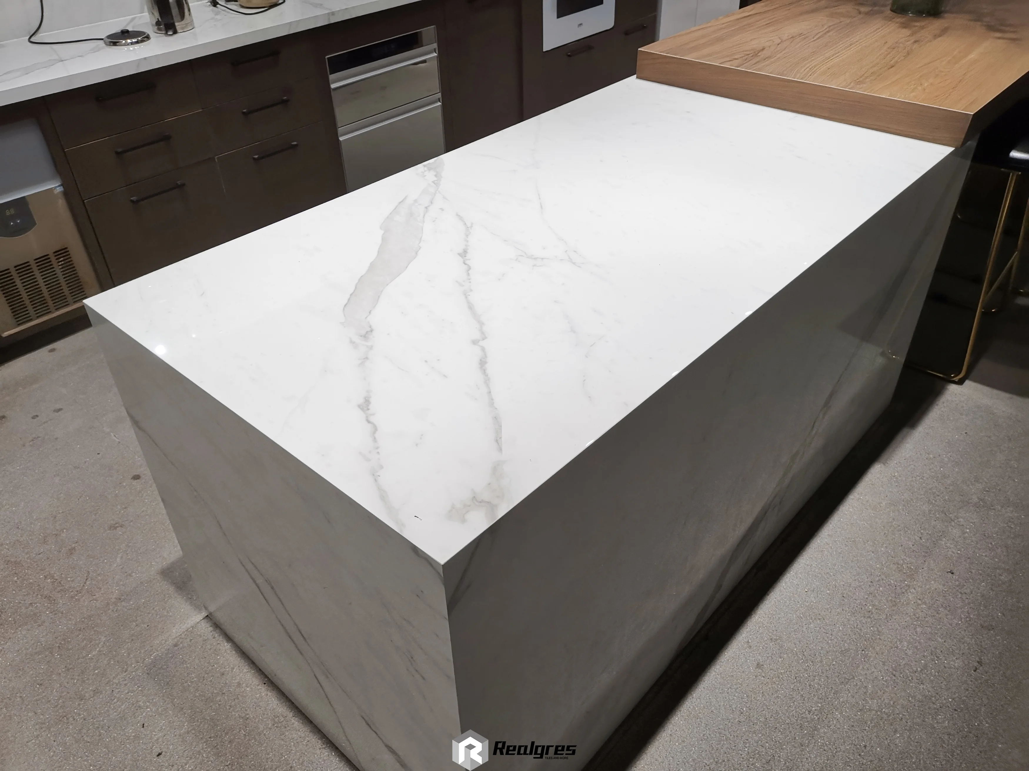 900 X 1800 Big Porcelain Tile For Living Room Large Format Porcelain ...