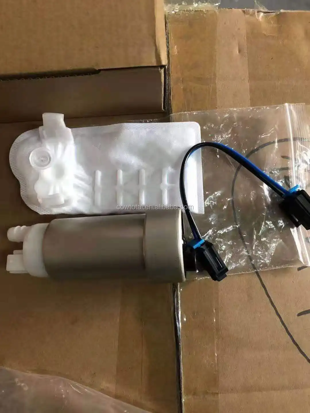 High-quality Fuel Pump for Isuzu D-MAX - 25362992