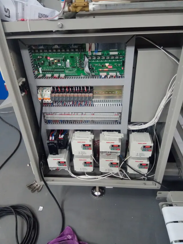 Hoop 2019 Towel Folder - Efficient Industrial Laundry Machine