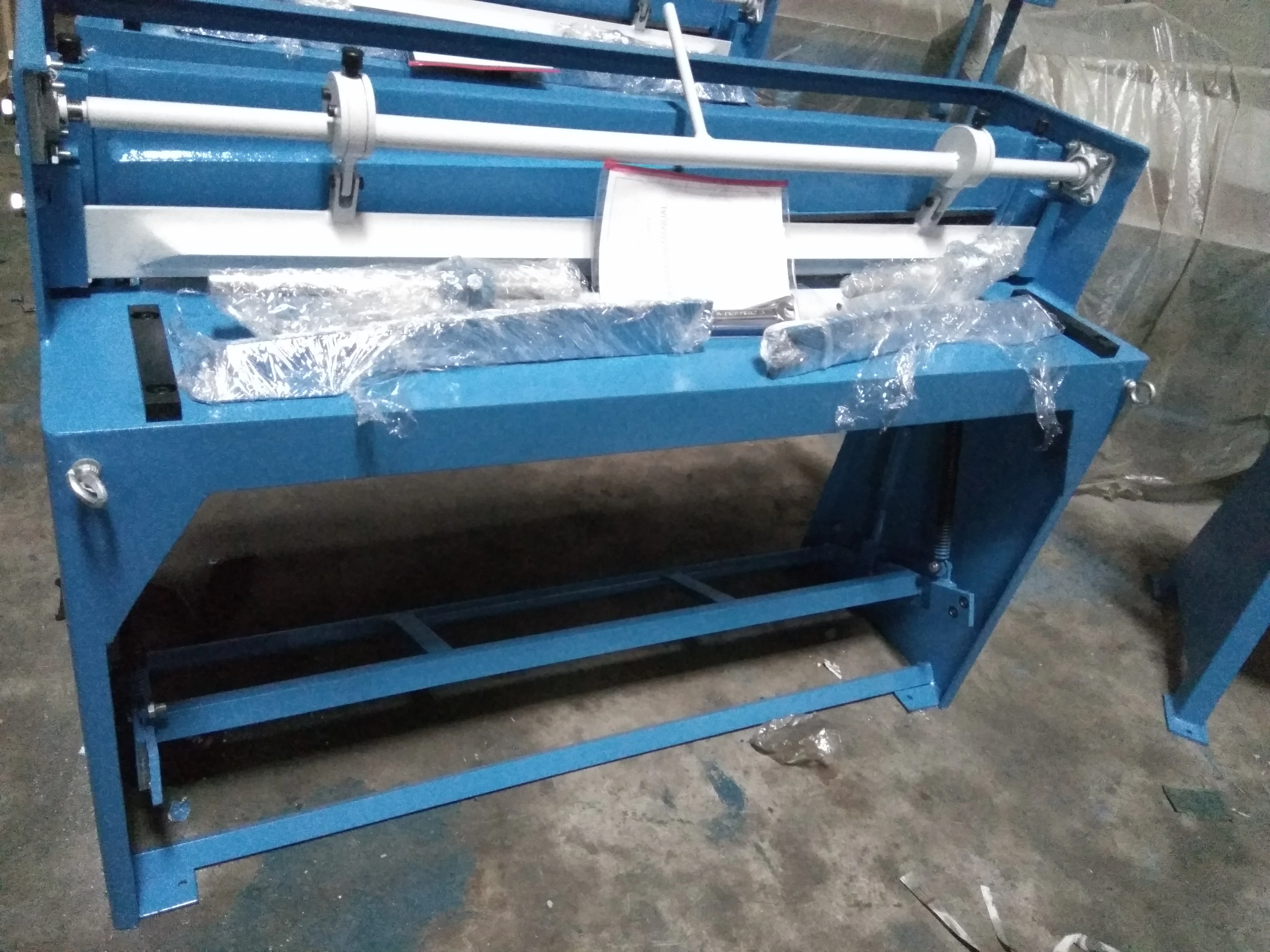 Sheet Metal Guillotine Foot Pedal - Easy Shearing Machine
