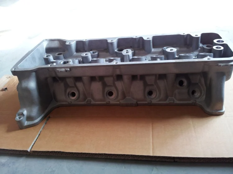 Car Parts Engine Cylinder Head for LADA NIVA 21011-1003015-10 | Genuine ...