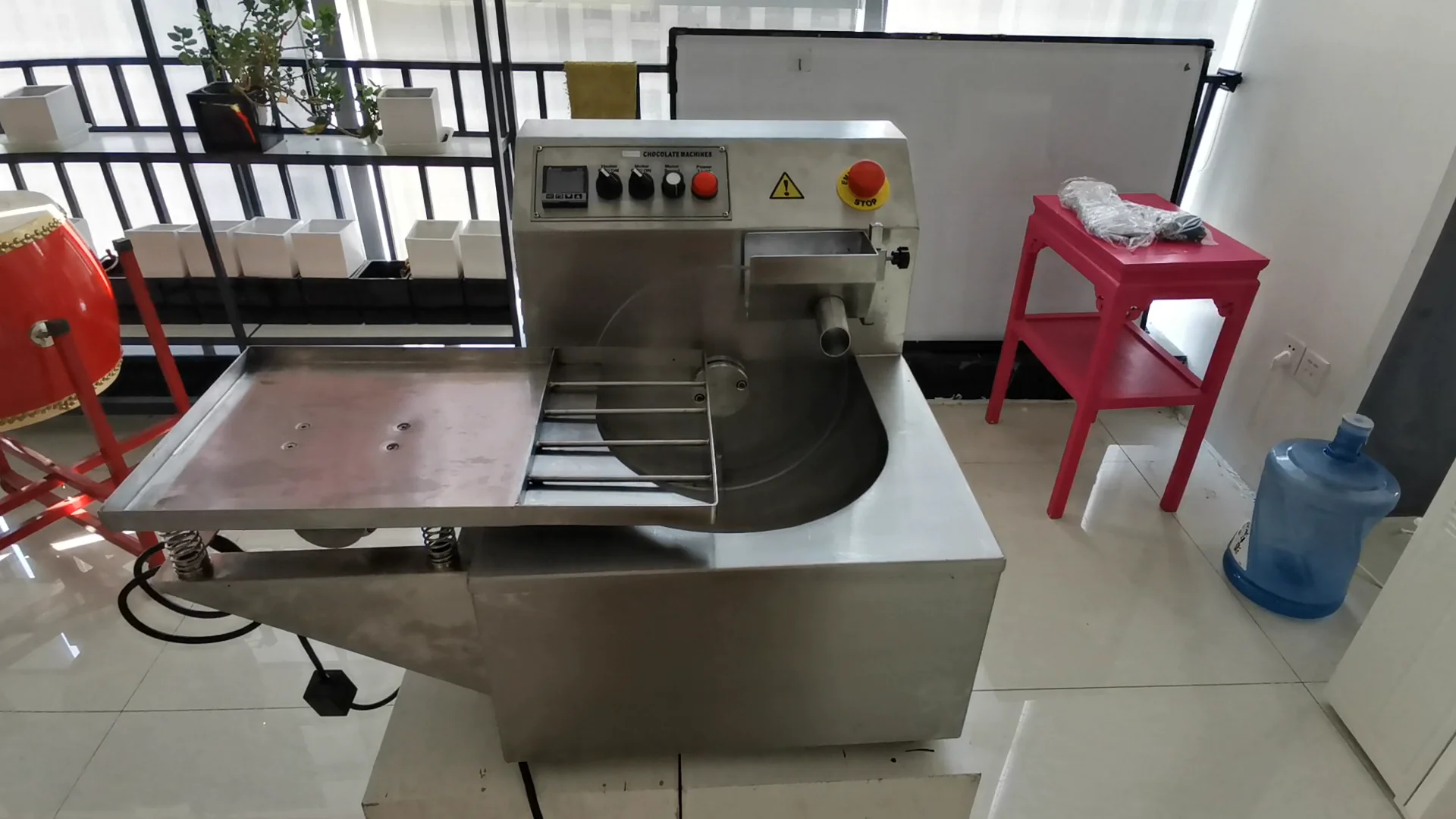 Ce Approved Automatic Electric Mini Chocolate Making Machine/chocolate ...