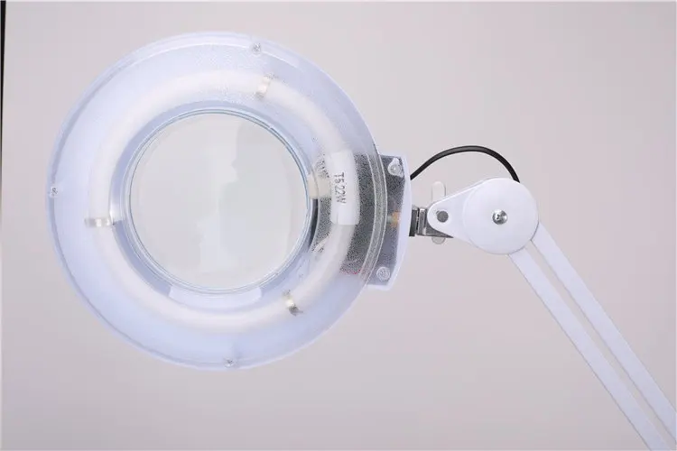 New Arrival Beauty Salon Magnifying Lamp,Cold Light Magnifier With ...