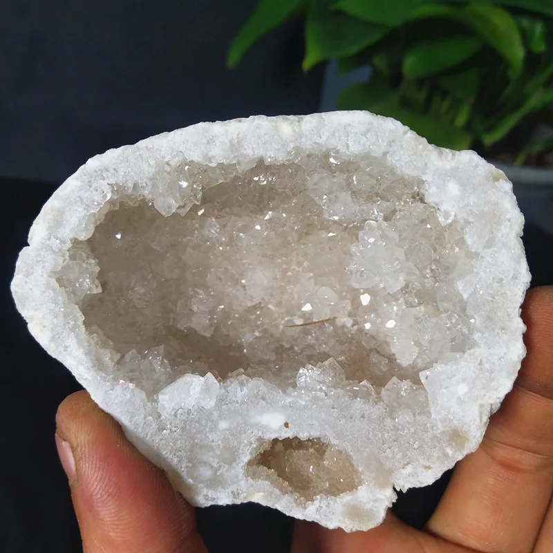 Wholesale Crystal Geode White Crystal Cave Agate Geode For Sale - Buy ...