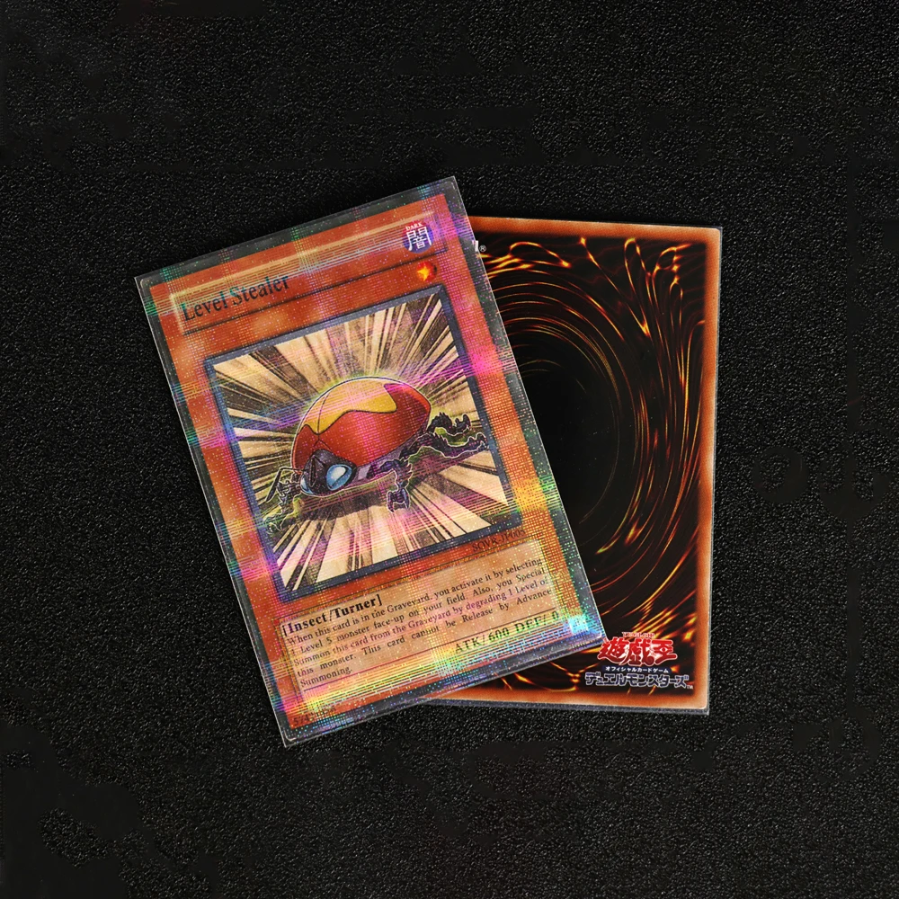 600PCS Double Clear Prismatic Hologram Card Sleeves