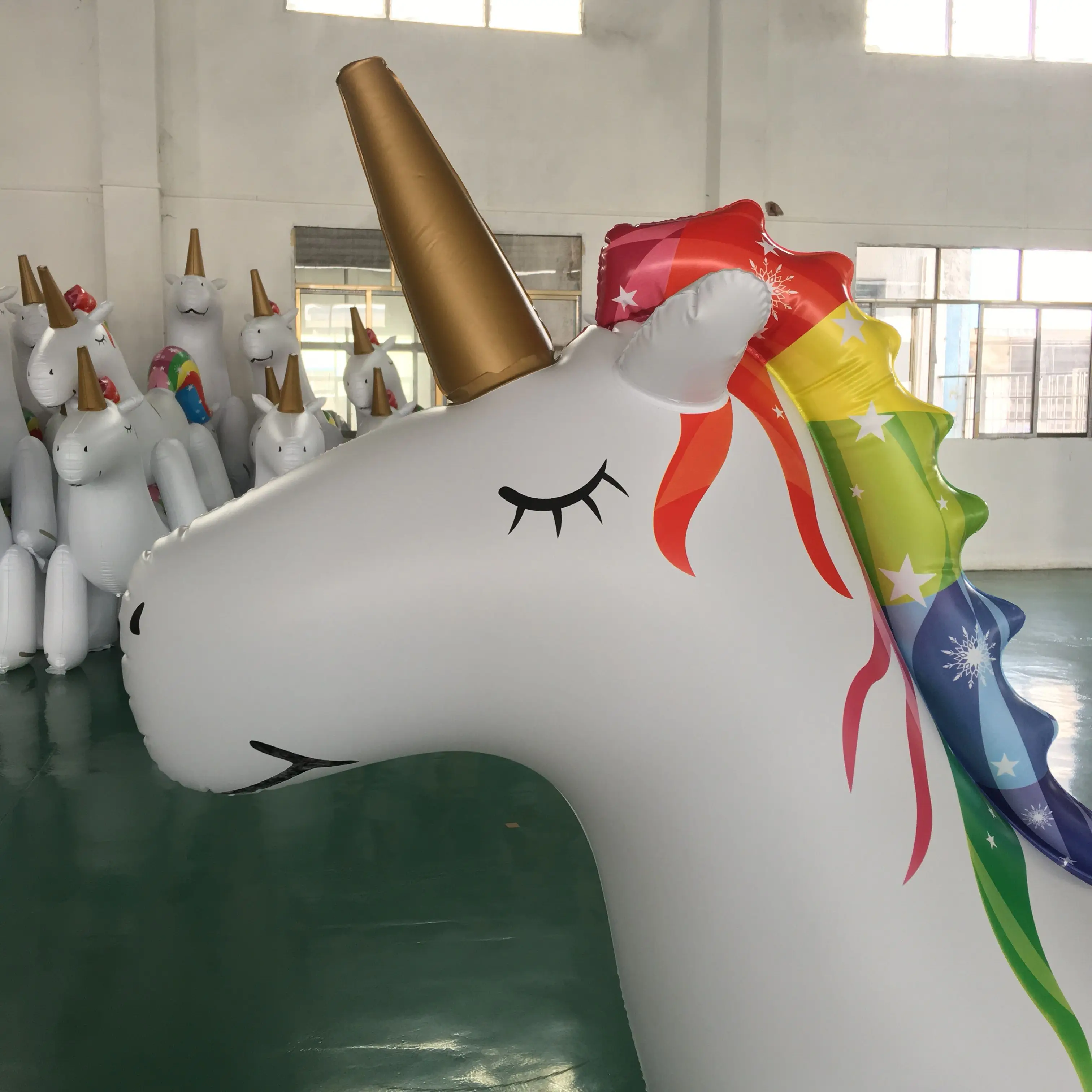 Giant Animal Water Splash Sprinkler Garden Inflatable Unicorn Sprinkler ...