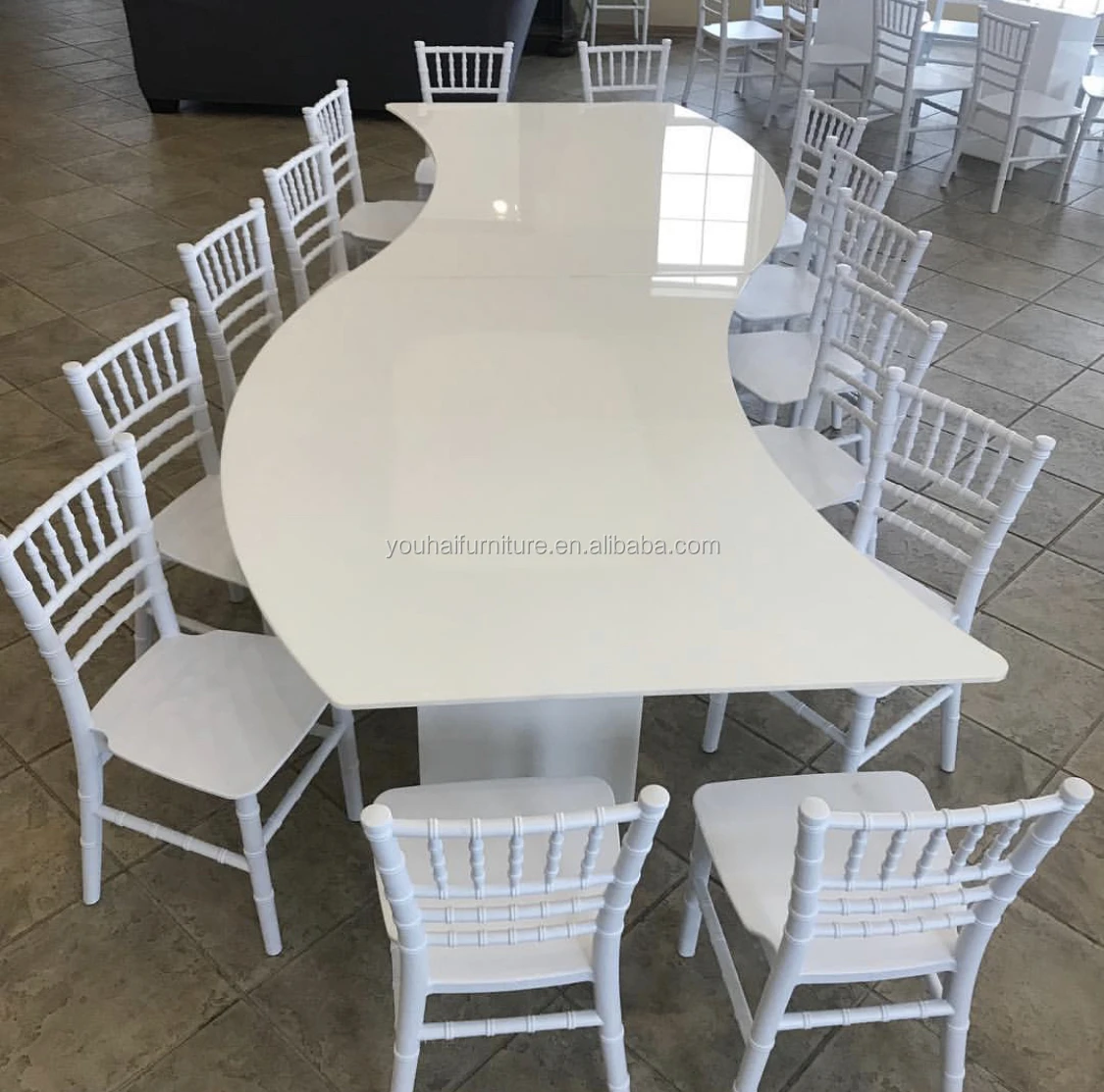 Children Party Acrylic White Serpentine Table for Kid