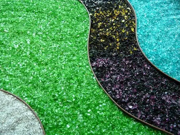 Wholesale Colored Landscaping Glass Rocks For Gabion - Buy Glass Rocks ...