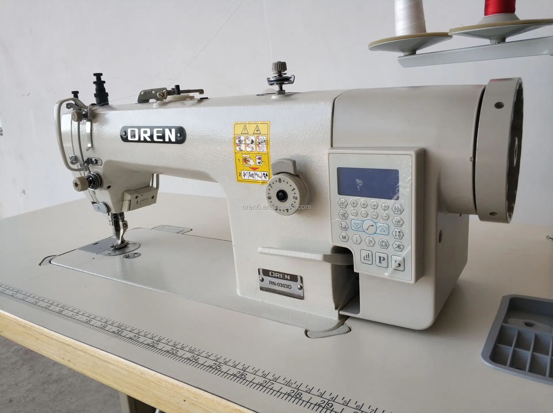 Single Needle Chain Stitch Thick Material Industrial Sewing Machine ...