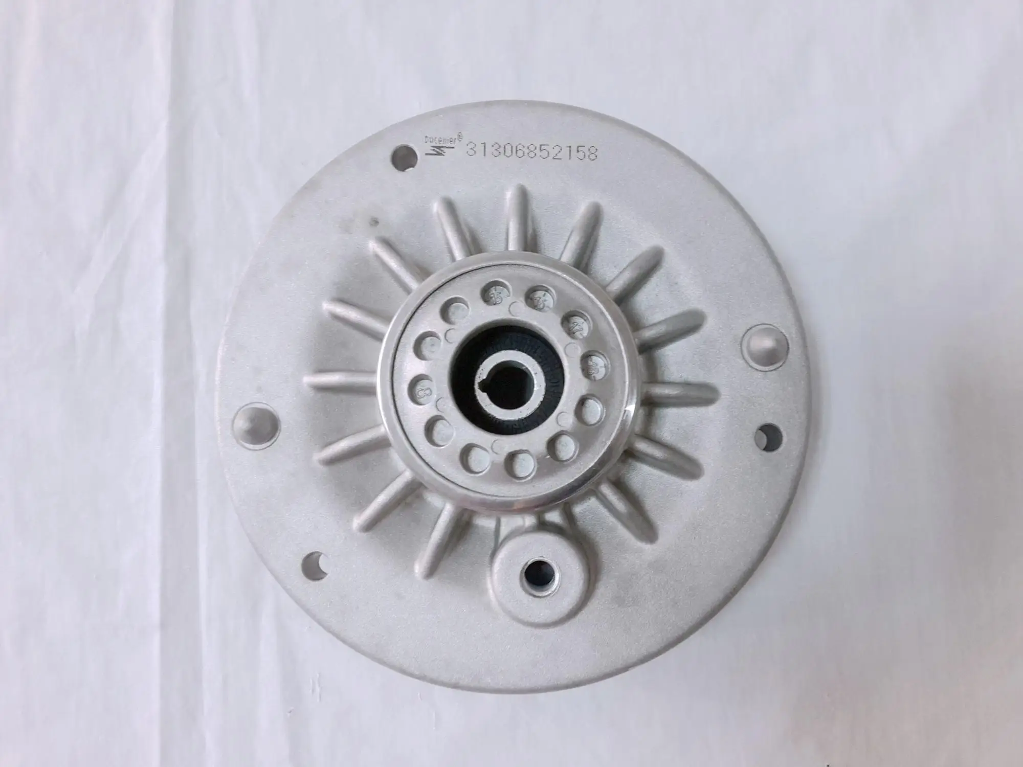 For Bmw F02 X3 Front Air Suspension Top Mounting 31306852158 3130 6852 ...