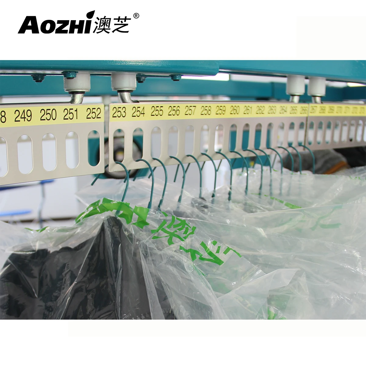Factory Producing AOZHI Clothing Conveyor Systems for Commercial ...