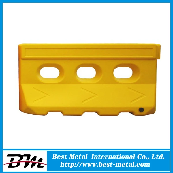 Yellow Water Filled Plastic Road Water Filled Barrier - Buy Plastic ...
