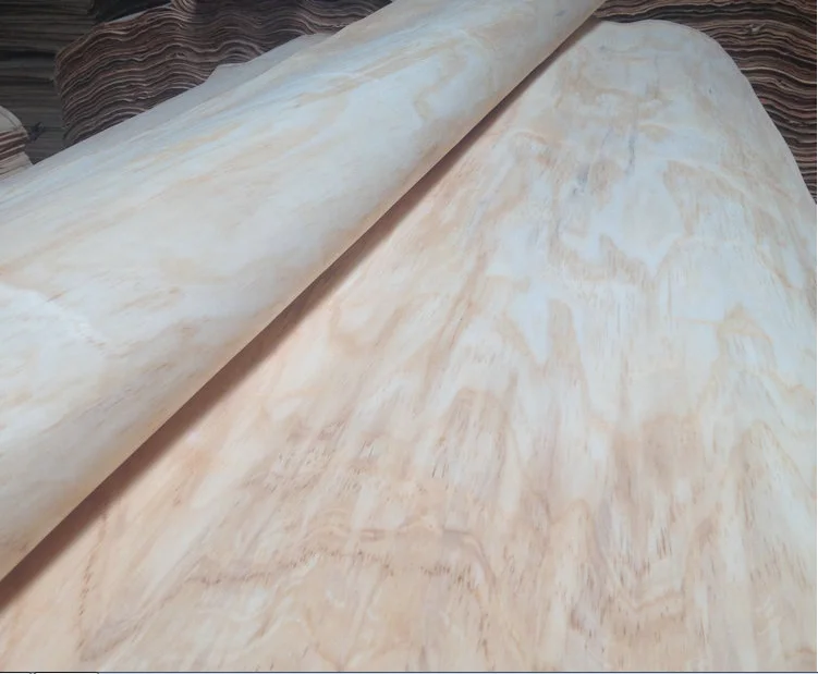 0.6mm 0.7mm Radiata Pine Wood Veneer For Plywood Face And Back - Buy ...
