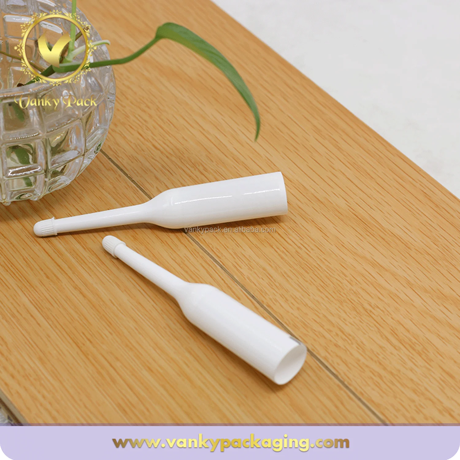 Round 5ml 10ml Super Long Nozzle Pharmaceutical Use Pe Tube Squeezable ...