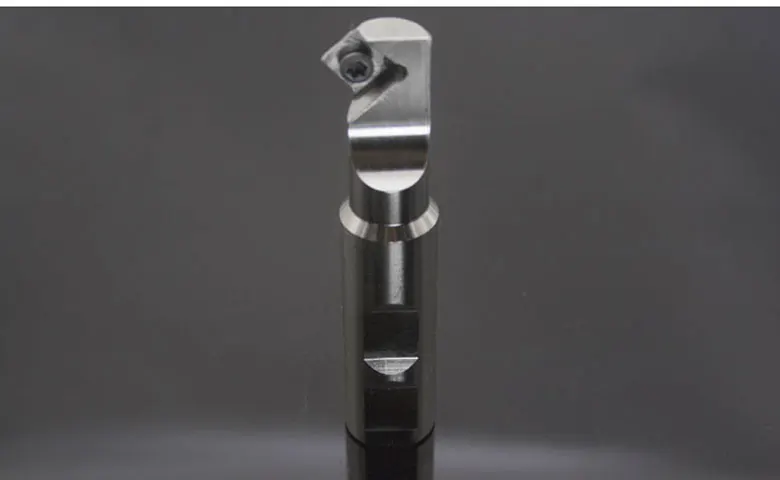 Smusso Fresa Con Inserto Spmt120408 (fare Riferimento Al Codice Cma01 ...