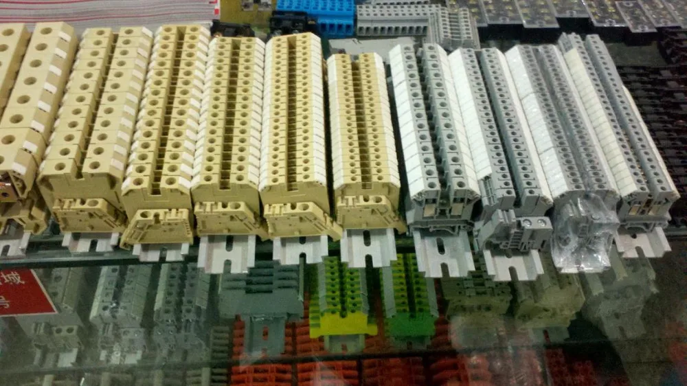 Sak Jxb Plastic 10mm2 35mm2 50mm2 Quick Disconnect Screw Terminal Block ...