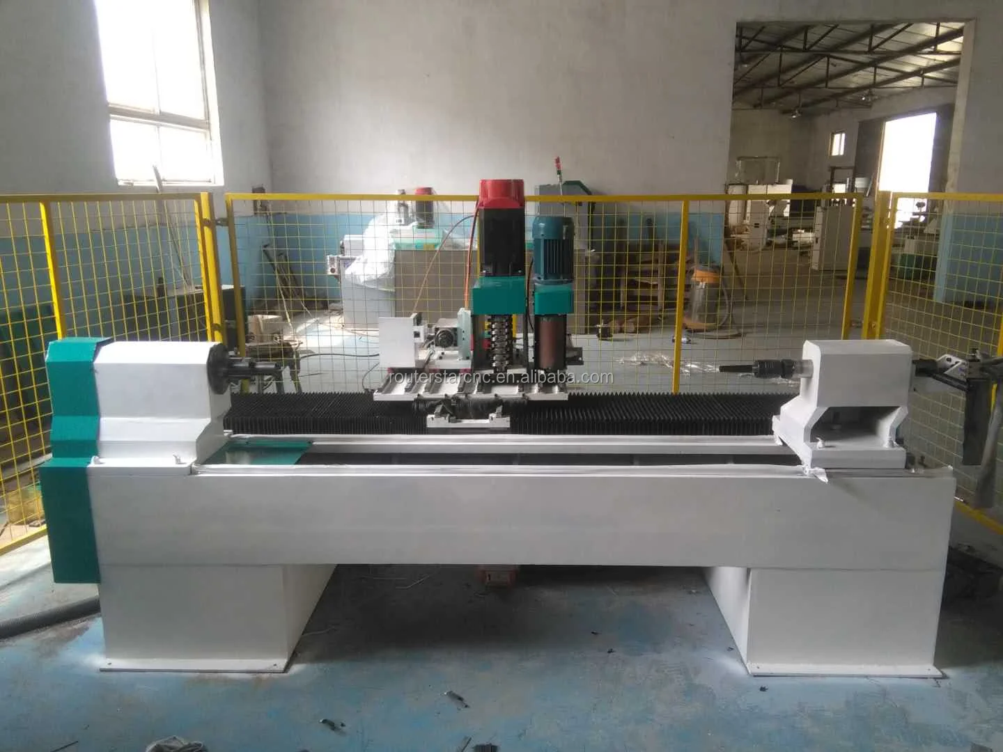 4 Axis CNC Automatic Planner Turning Lathe Profile Machine Wood