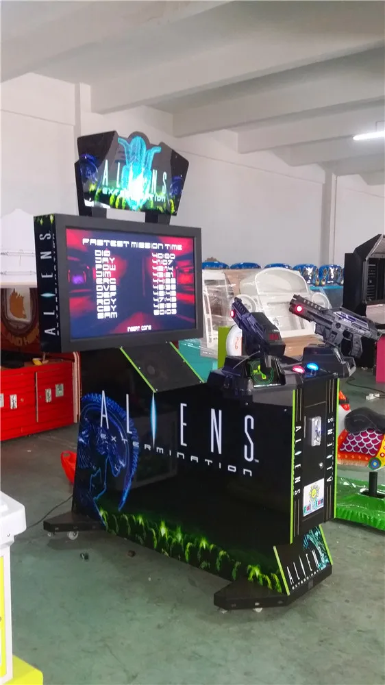 Exciting Aliens 55 Inch Screen Shooting Arcade Game Machine
