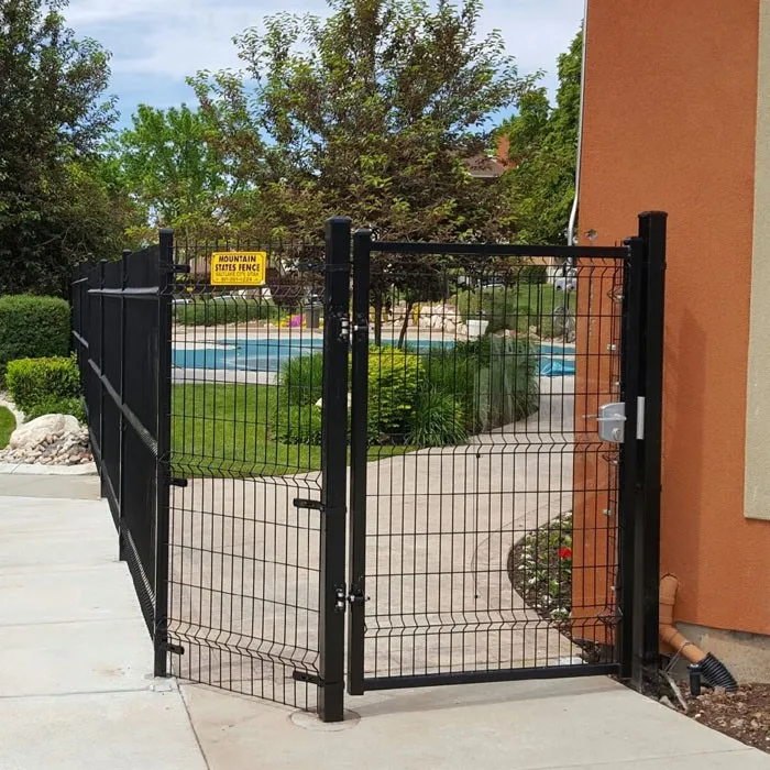 Wholesale Price Galvanized Steel Tube Mesh Panel Metal Fence/gate - Buy ...