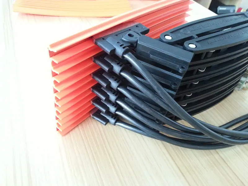 60a Carbon Brush For Factory Production Line Busbar Powered Rail ...