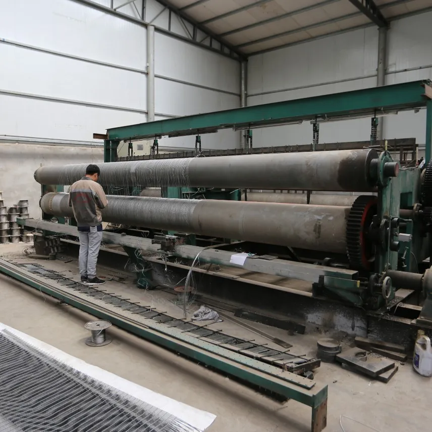 Honeycomb Carbon Steel Expanded Metal Mesh Sheet | Versatile Expanded ...