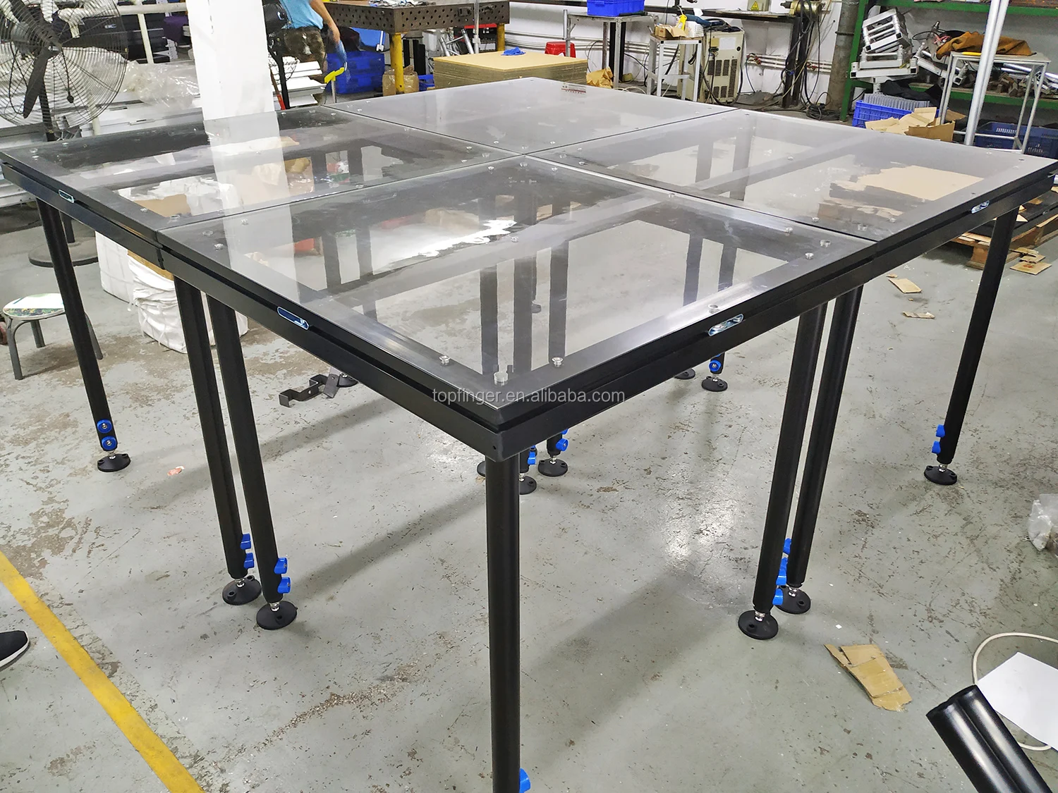 Pool Wedding Decor - Transparent Stage & Plexiglass Platform