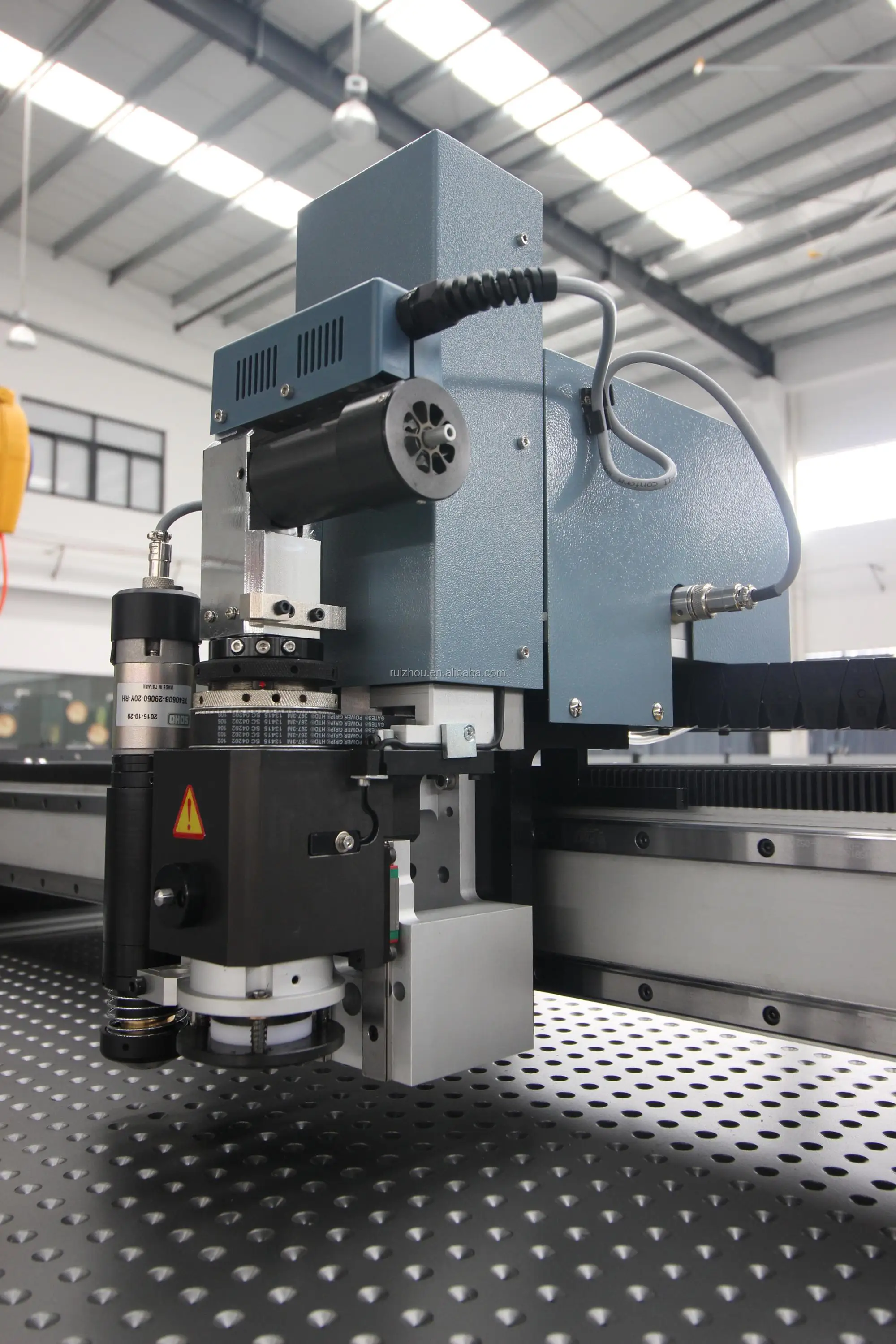 Leather Shoes,Bags Samples Cutting Machine By Knife - Buy Cnc Leather ...