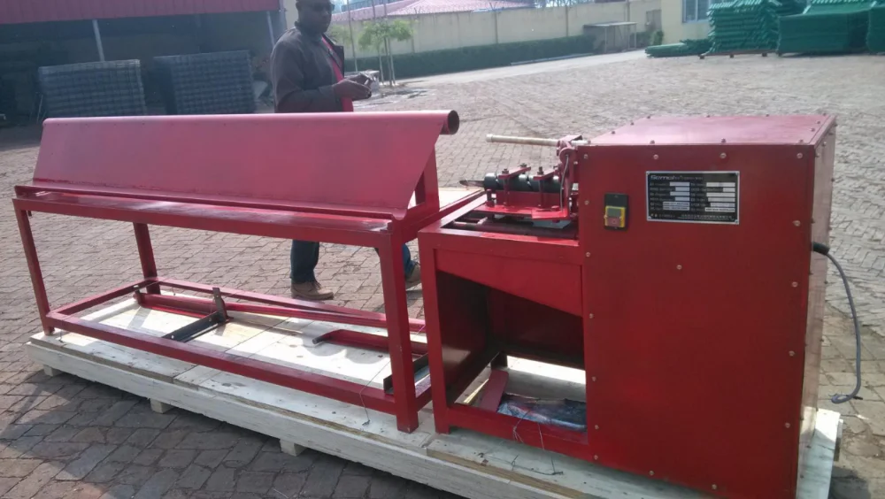 Cyclone Fence Woven Diamond Mesh Fence Machine - Buy Diamond Mesh Fence ...