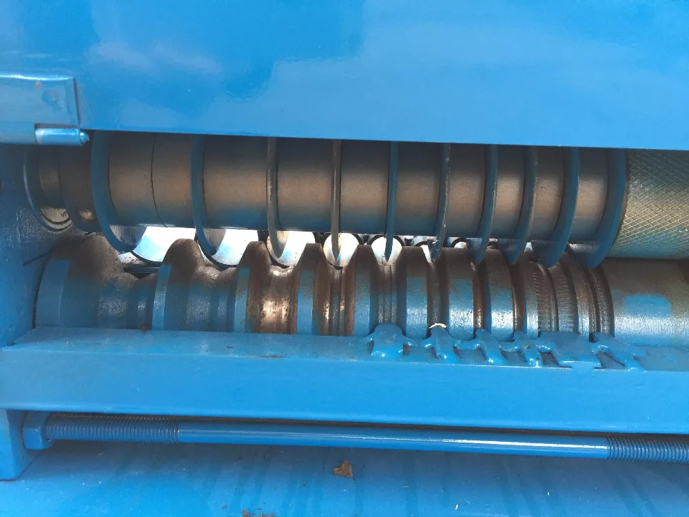 BS-015M Wire Stripping Machine - Efficient Cable Recycling