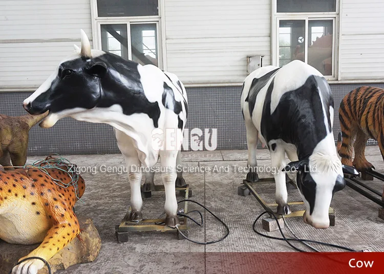 Lifelike Cow Animatronic - Perfect for Parks & Education