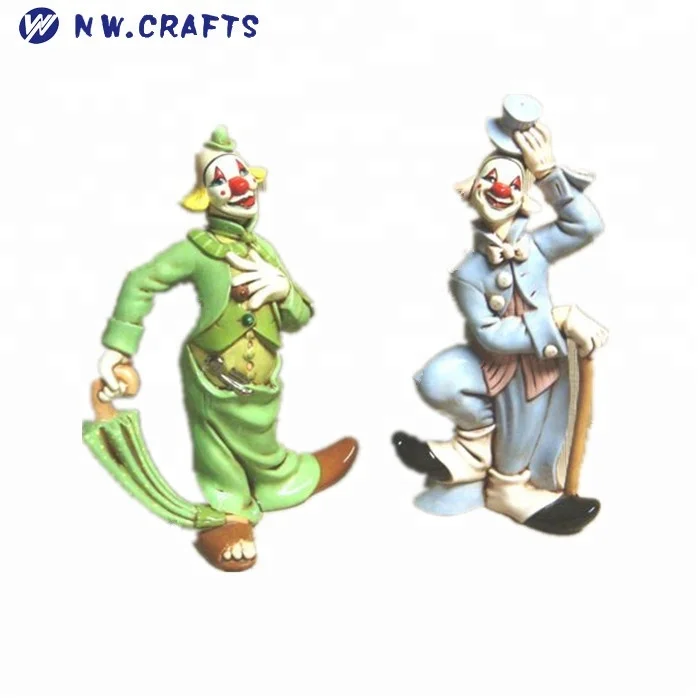 Resin Collectible Clown Figurine Pagliacci Statue - Buy Clown Figurines ...