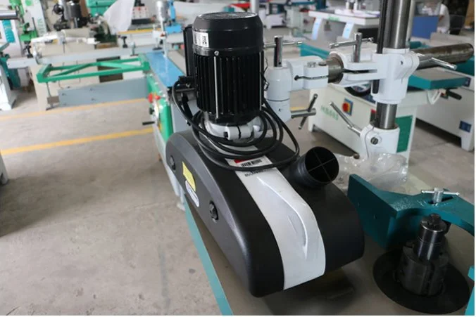 Automatic Four-Wheel Feeder Machine for Woodworking