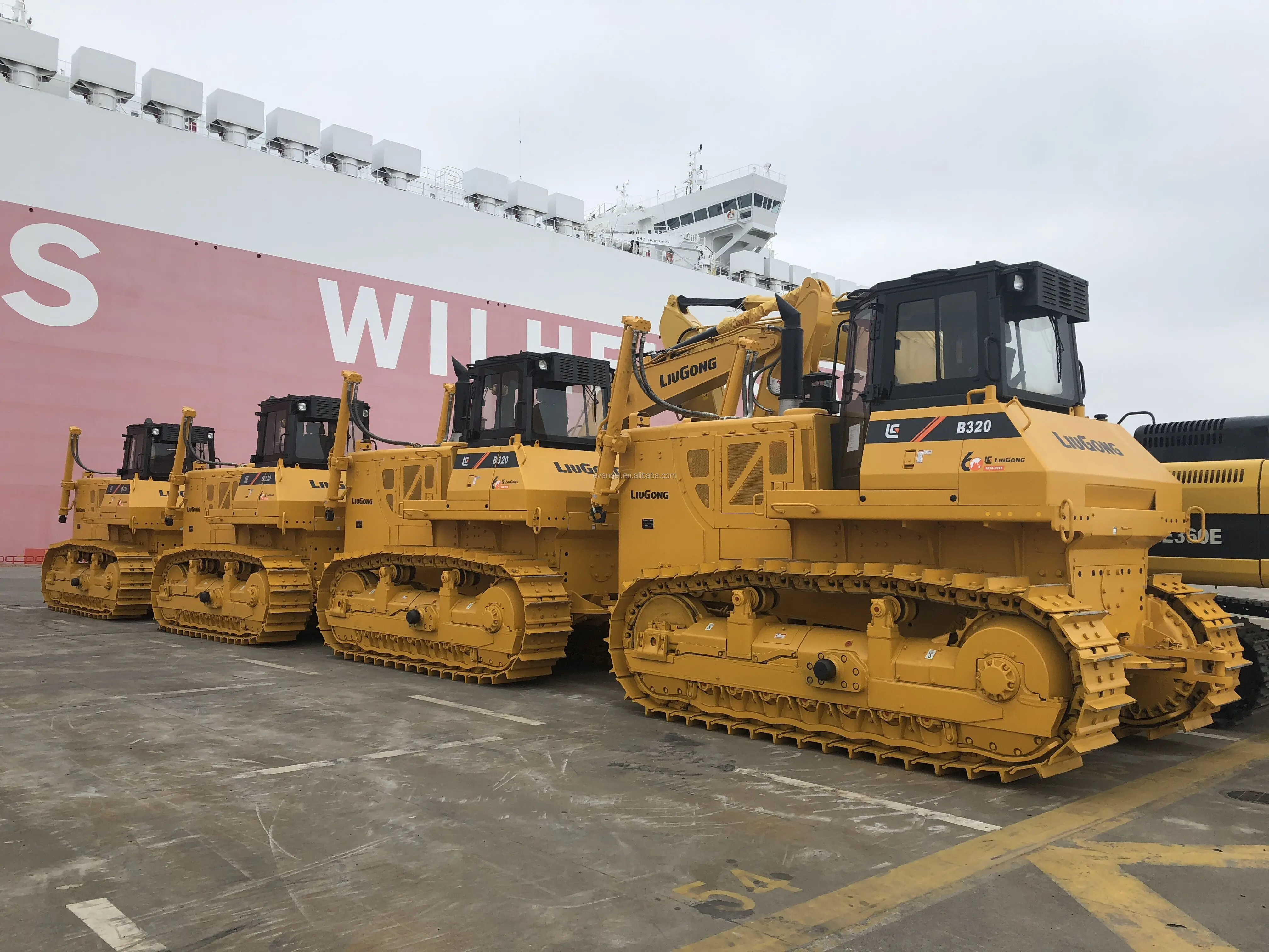 Chinese Track Dozer Liugong 320hp Crawler Bulldozer Clgb320 - Buy Track ...