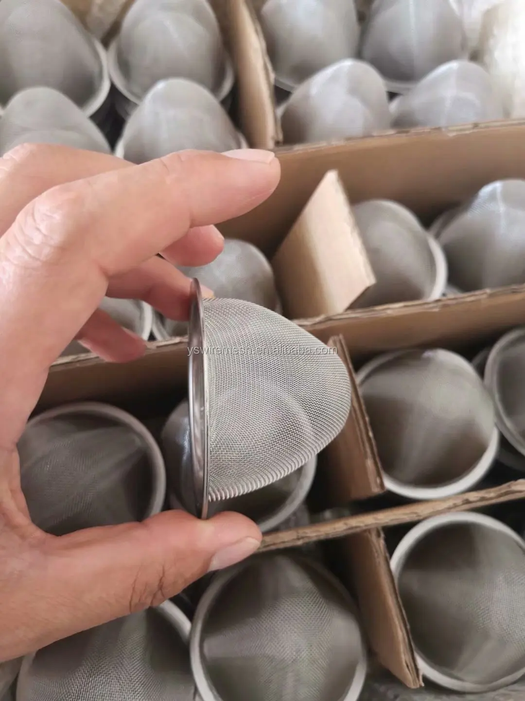 Stainless Steel 304 Mesh Screen Filter And Separating Funnel For Liquid ...