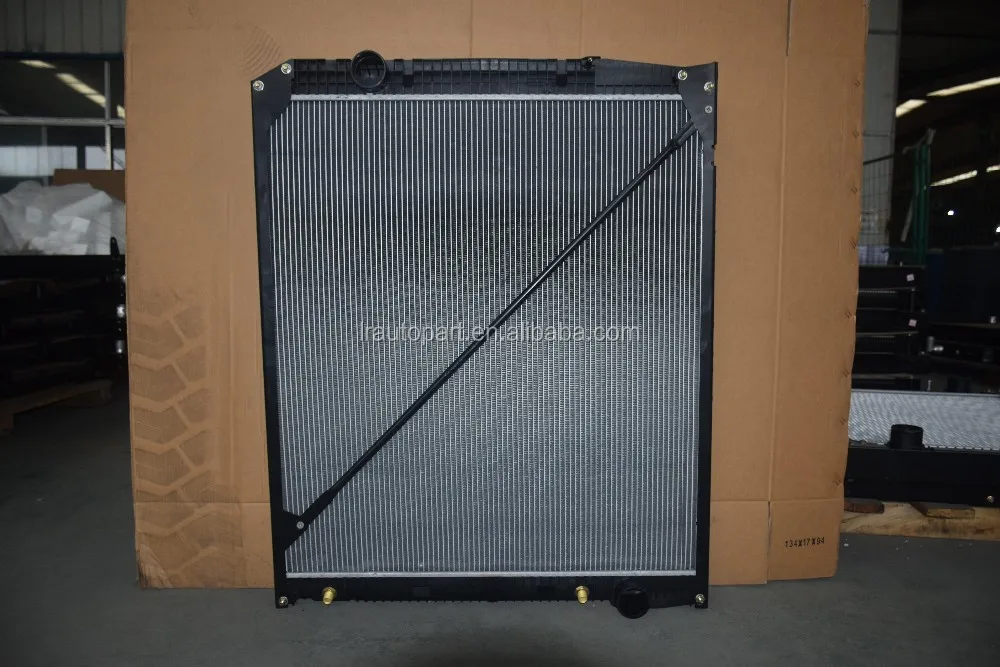 Truck Brazed Aluminium Water Radiator For Mercedes Benz 9425001103 ...
