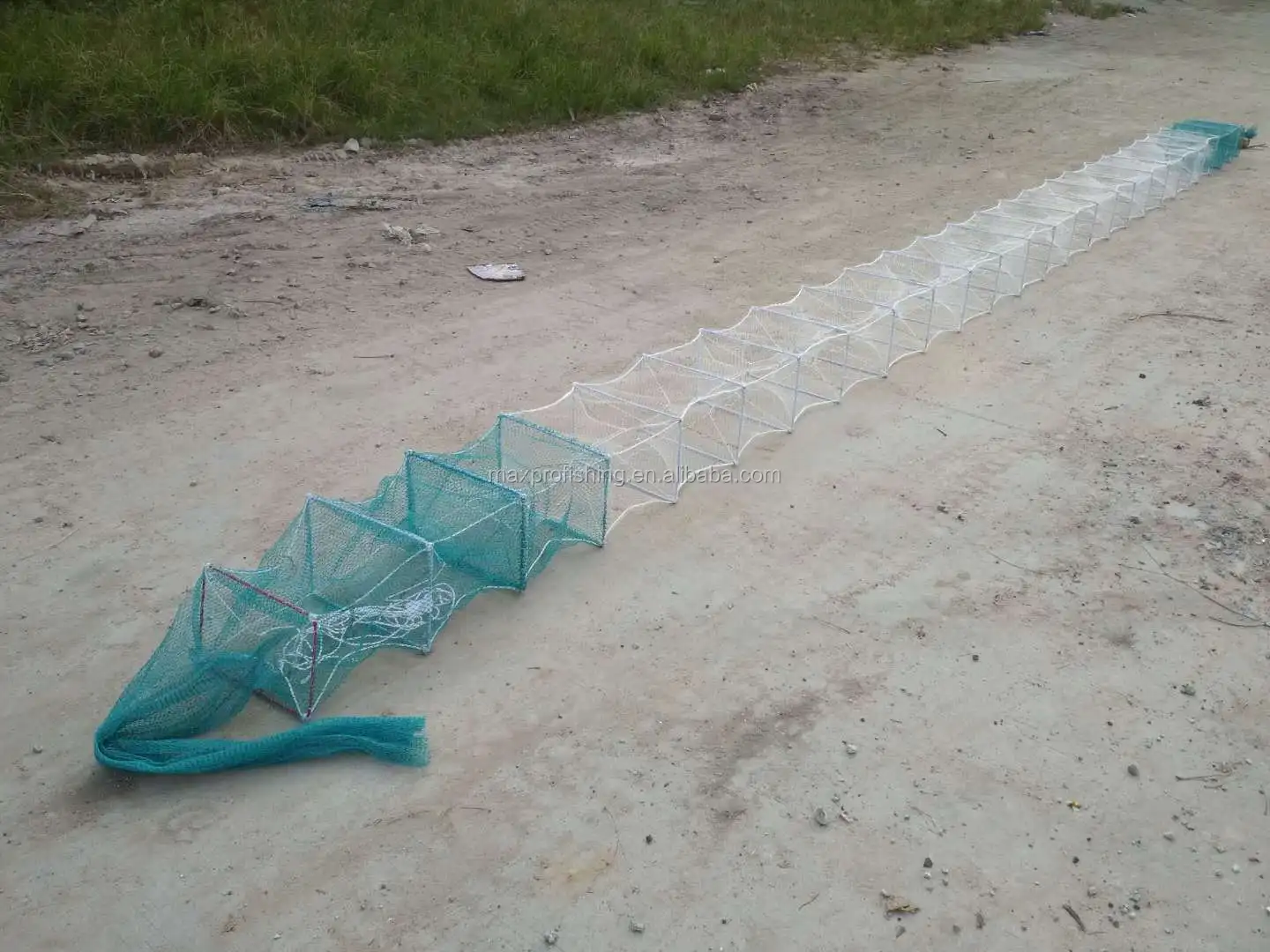 Offshore Aquaculture Fish Cage Folding Fish Fyke Nets Eel Trap