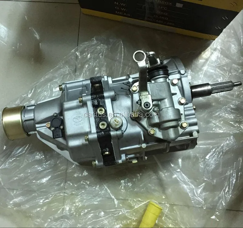 5L 5LE Transmission Gearbox 33030-OW642 for Toyota Hilux
