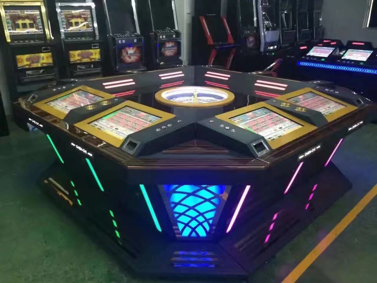 Classic Edition 8 Player American Intelligent Automated Casino Roulette ...