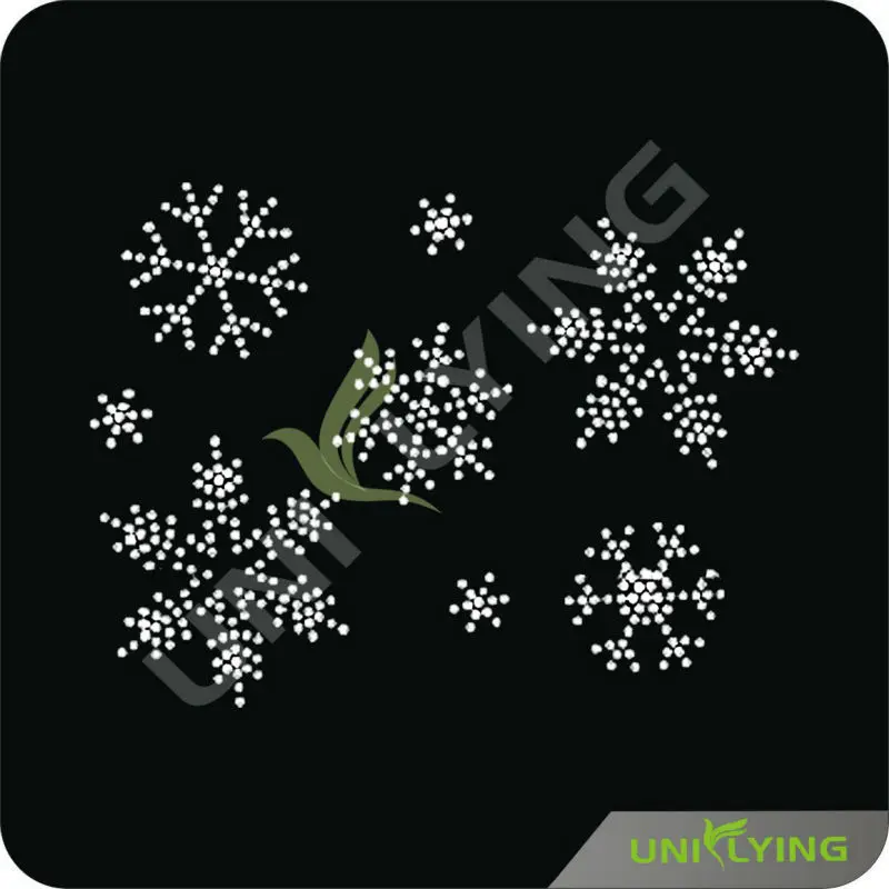 Tin can lanterns, Crystal crafts, Rhinestone designs