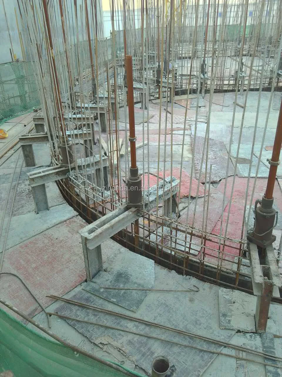 Slipform Hydraulic Jack Work - Durable & Efficient Solutions