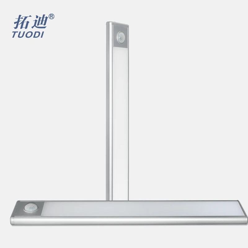 LED Night Light with PIR Motion Sensor - Safe & Efficient