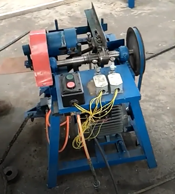 8-32mm Threaded Wood Rod Forming Machine Wood Handles Screw Making ...