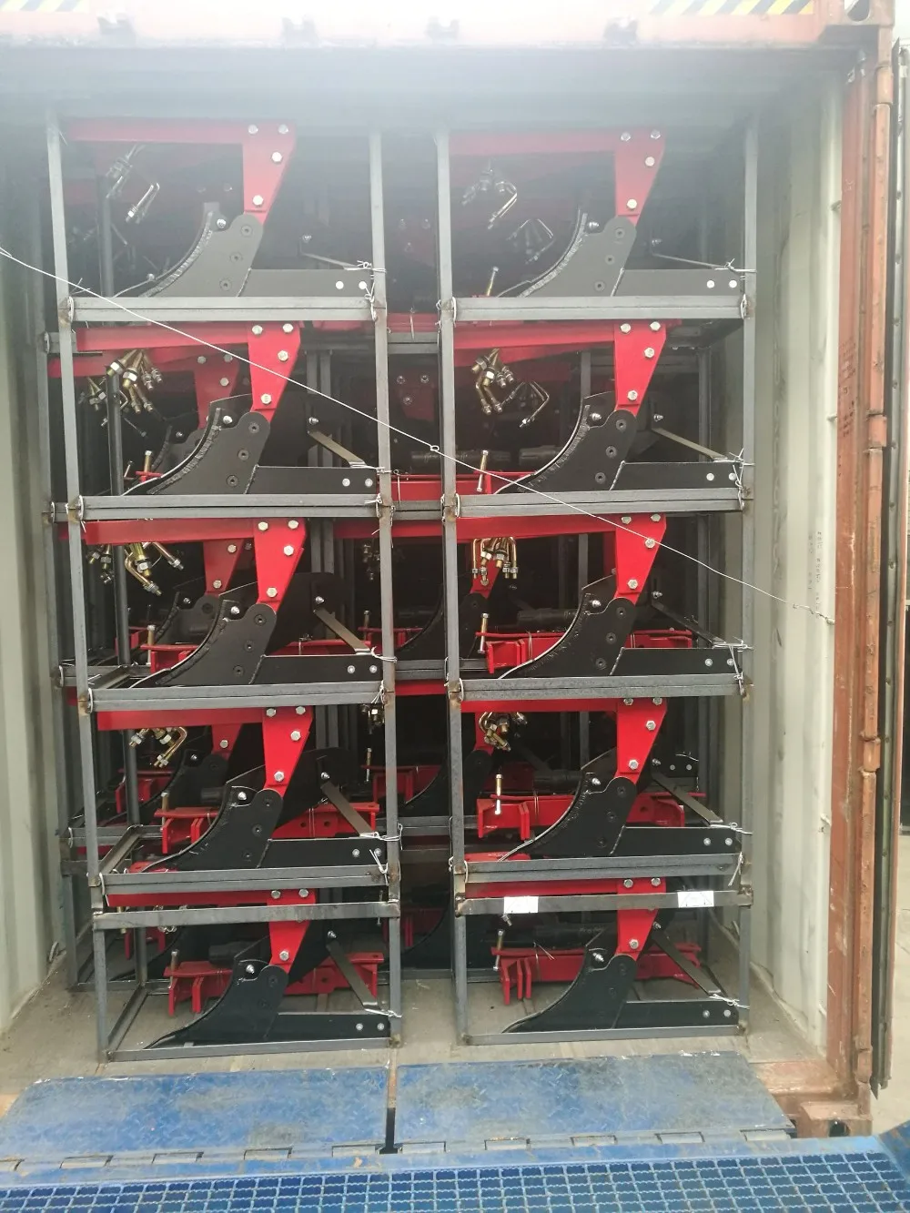 Tractor Furrow Plough - Efficient Tilling Solutions